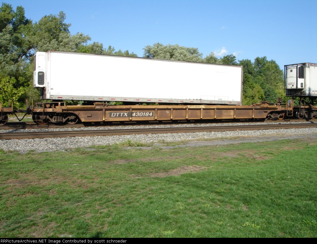 DTTX 430184A Double Stackcar w/KPC Trailer #21021